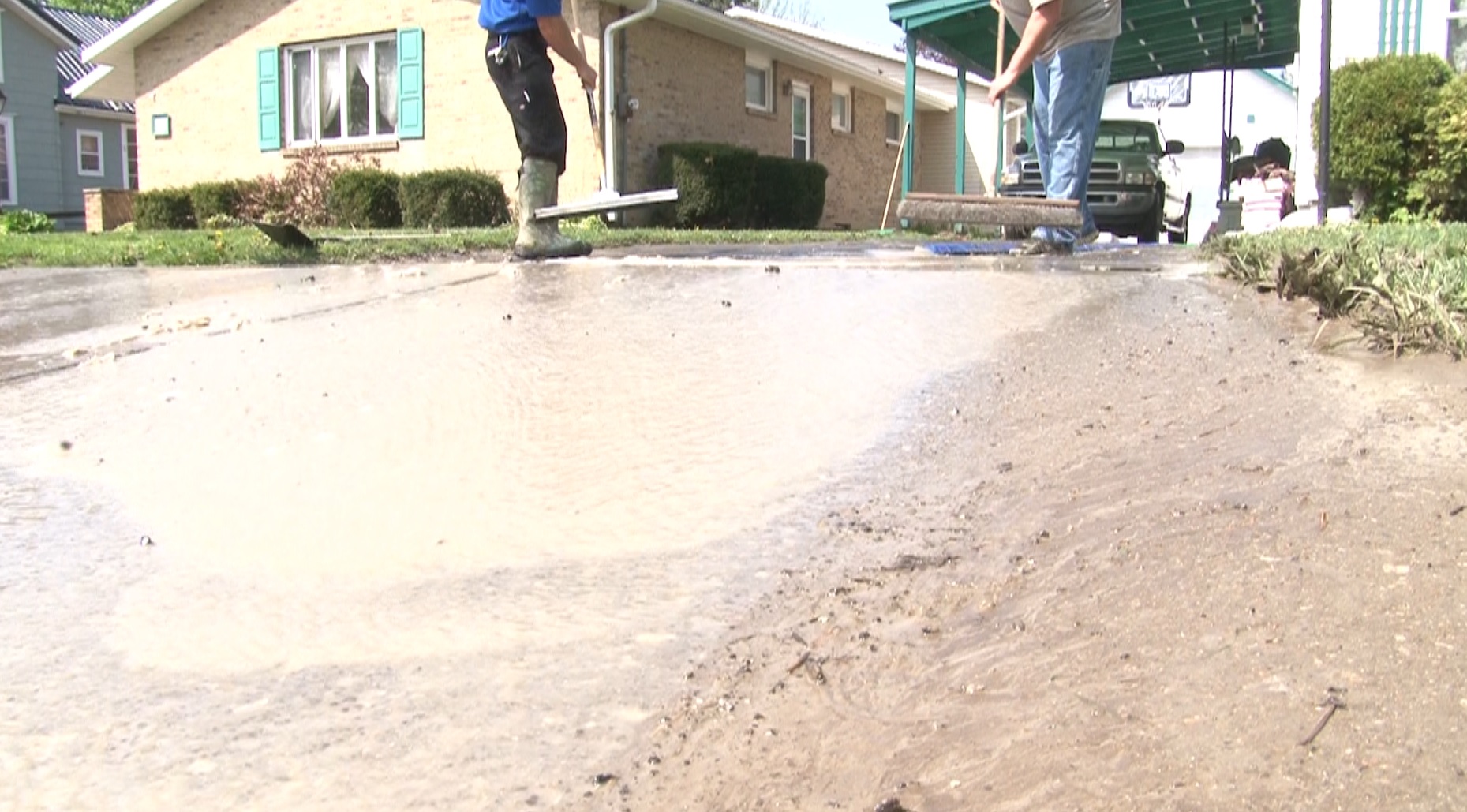 Flooding Damages Homes in Gowanda | wgrz.com