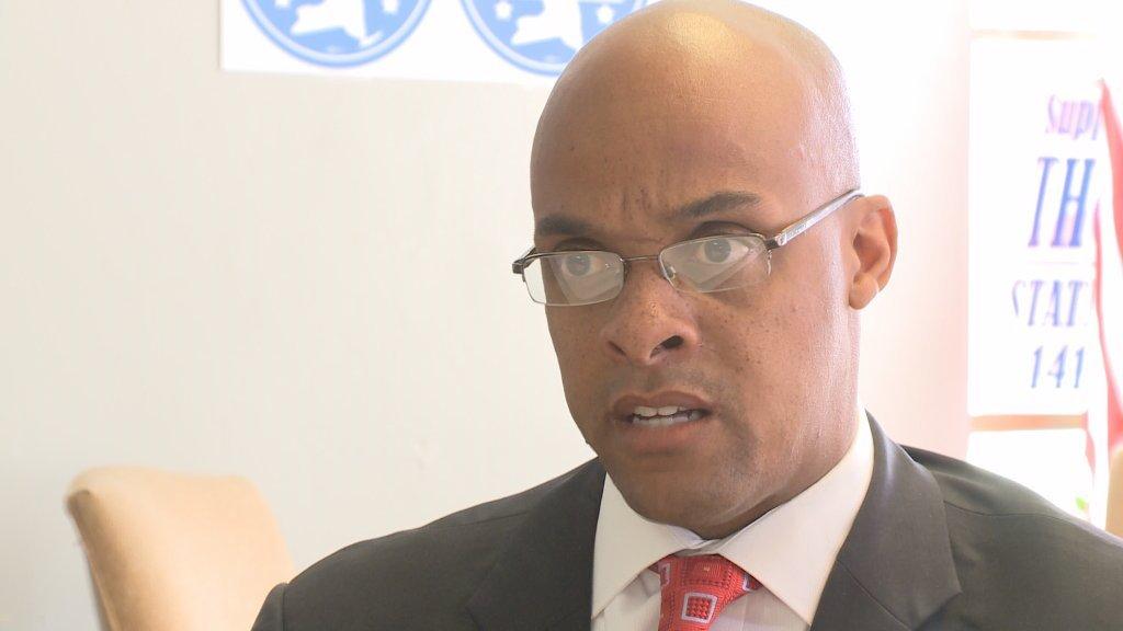 Campaign Worker accuses Antoine Thompson of assault | wgrz.com