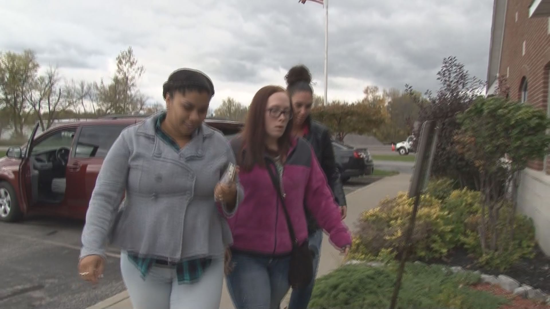 Mother of twins killed pleads not guilty | wgrz.com